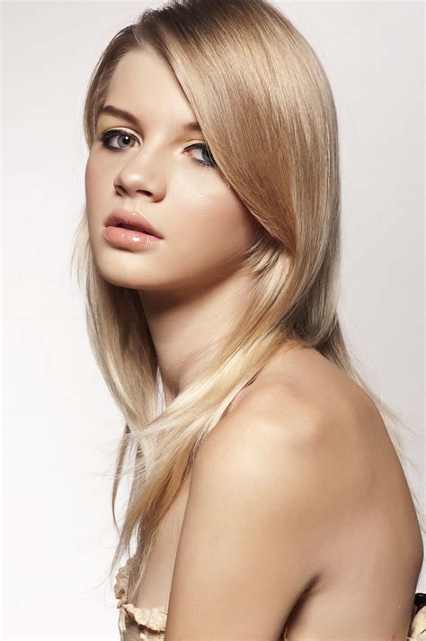 Beautystylist Makeup Hairdo Vony Tjan Lenka Jim Models