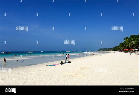The Beautiful Bulabog Beach In Boracay The Philippines Stock Photo Alamy