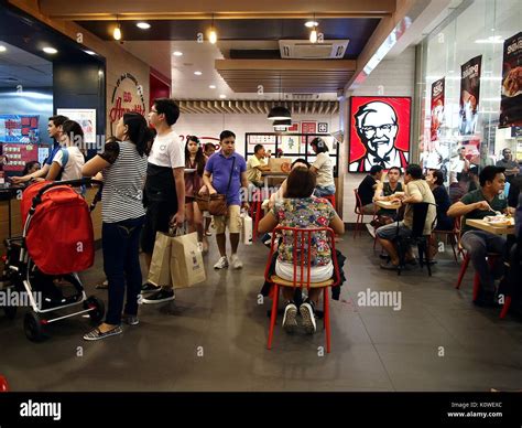 Kfc counter Fotos und Bildmaterial in hoher Auflösung Alamy