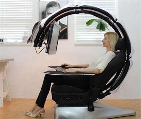 The Droian Ergonomic Computer Workstation Is A Dream For Anyone Who