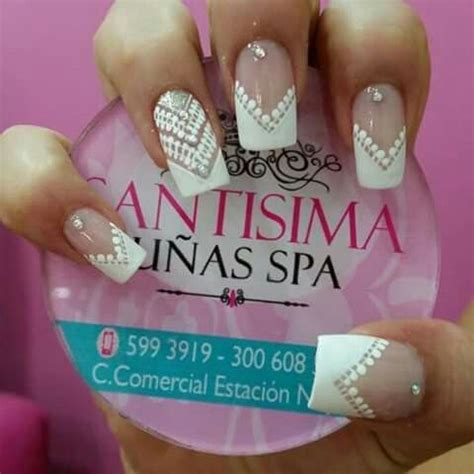 Pin de Mliliana Soche O en manualidad uñas Uñas Manualidades