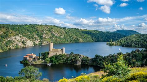 Le Lac De Grangent Gorges De La Loire