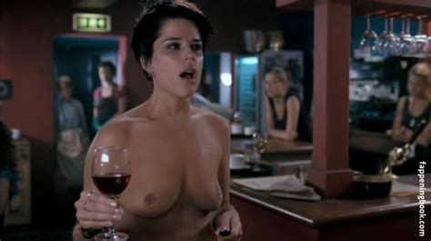 Neve Campbell Nude The Fappening Photo 412305 FappeningBook
