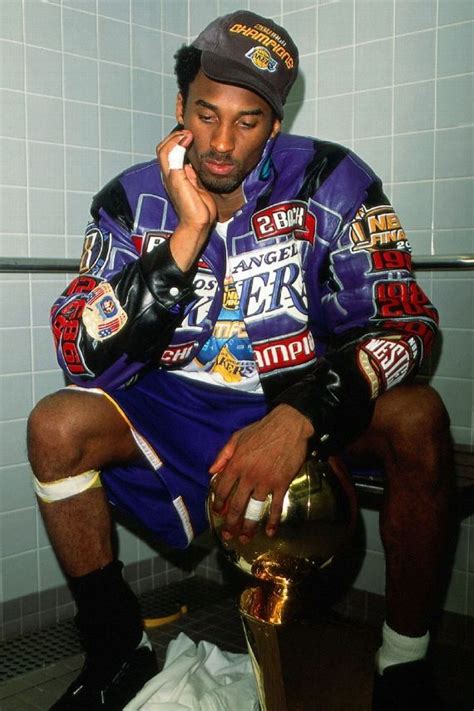I 570855 Kobe Bryant Wallpaper Kobe Bryant Pictures Kobe Bryant