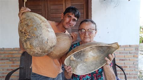 Vó Dalva ensina como fazer cuia de cabaça de um jeito simples e fácil