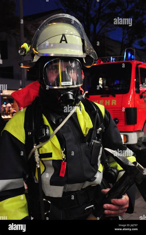 Feuerwehrmann Atmung Schutz Atemschutzmaske Schutzmaske Maske Helm