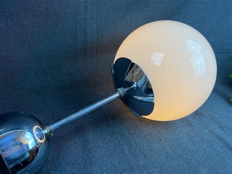 ART DECO FUNKIS TAKLAMPA KLOTLAMPA Köp på Tradera 587893956