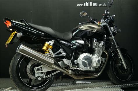 08 08 YAMAHA XJR 1300 RETRO NAKED MUSCLE BIKE 13 000 MILES