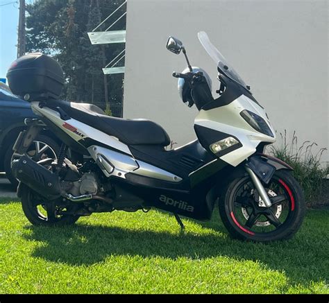 Aprilia SR MAX 125 Przeźmierowo OLX pl