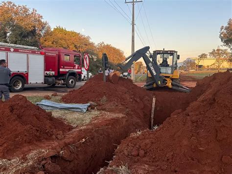 TV Paraguaçu Trabalhador morre após ser soterrado em obra de rede de