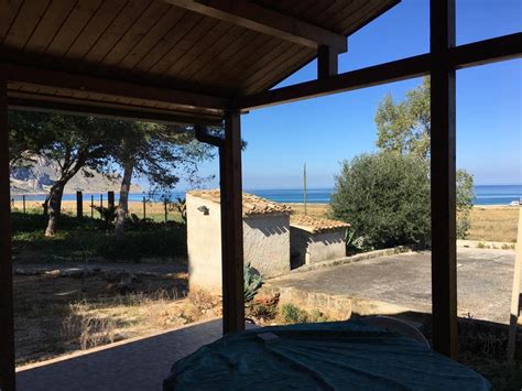 La Baita Sulla Spiaggia Casali Rustici San Vito Lo Capo Scopello