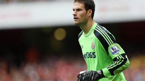 Mercato Real Madrid Une cible du Real pour laprès Casillas ouvre