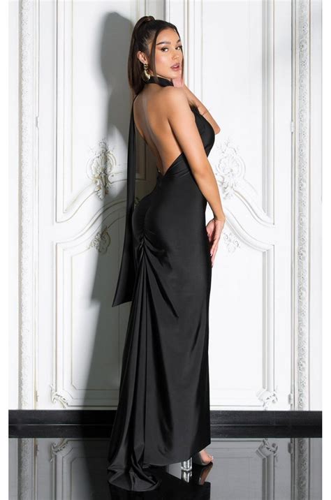 Rochie Eleganta Mulata Lunga Neagra Tip Sirena Cu Umerii Goi