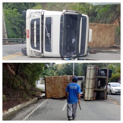 Carreta Bloco De Granito Tomba Na Rodovia Do Frade E Motorista Fica