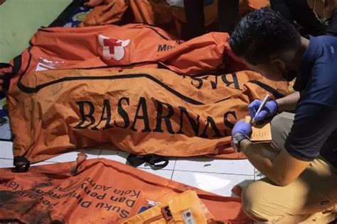 UPDATE Tragedi Kebakaran Depo Pertamina Plumpang Jakarta 17 Orang