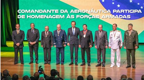 Comandante da Aeronáutica participa de homenagem às Forças Armadas