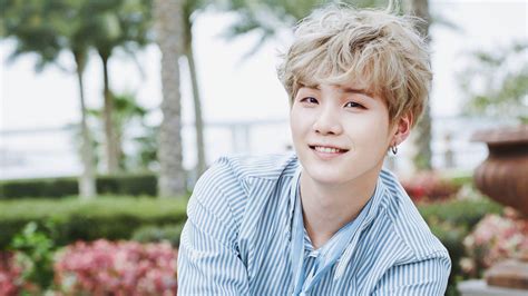 Bts Suga Laptop Wallpapers Top Free Bts Suga Laptop Backgrounds