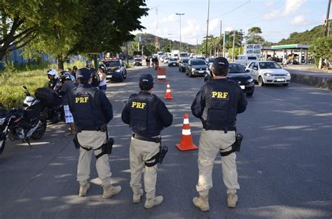 Polícia Rodoviária Federal intensifica fiscalização durante a Semana