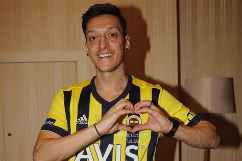 Irreconocible Mesut Ozil sorprende con su cambio de físico El Comercio
