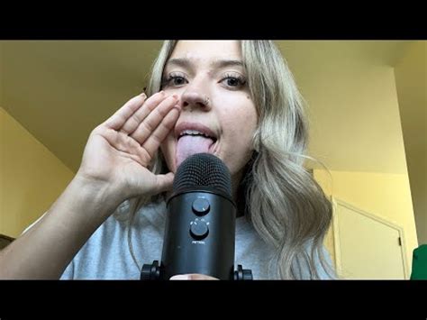 ASMR Fast Aggressive Mic Licking Mouth Sounds Fluffy Mic Scratching