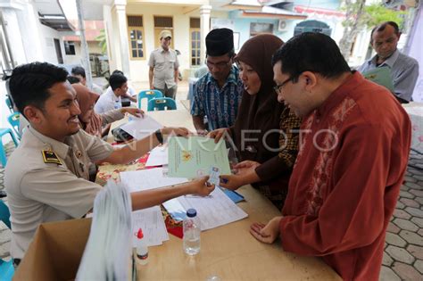 SERTIFIKAT TANAH UNTUK RAKYAT ANTARA Foto