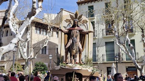 Domingo de Ramos Hosanna Bendito el que viene en nombre del Señor
