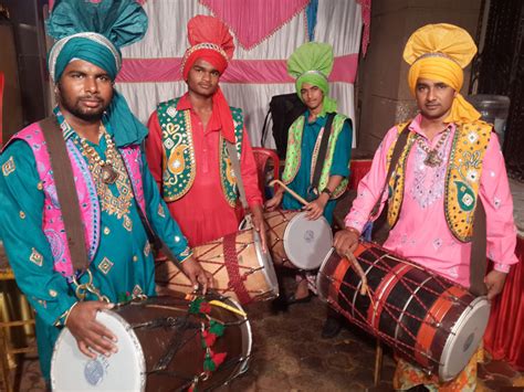 Hi Punjabi Dhol Players In Mumbai For Wedding Marriage