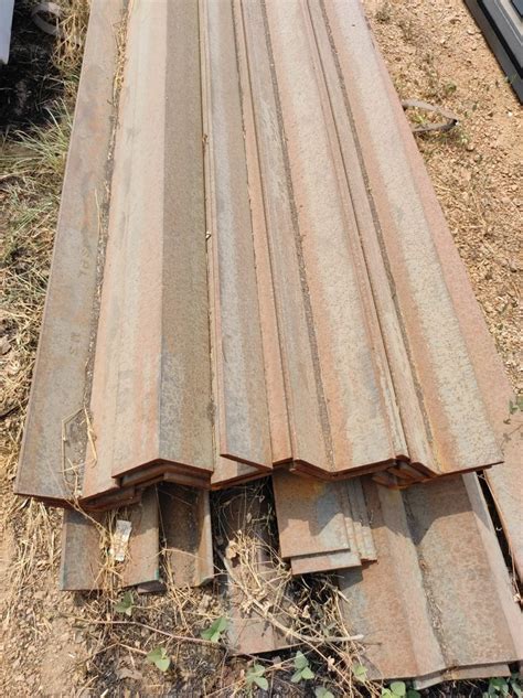 Thickness 2 Mm L Shaped Mild Steel Angle For Construction Size 25 X