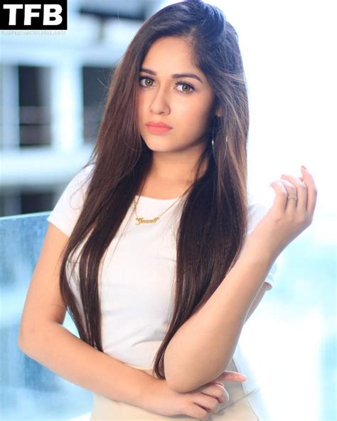Jannat Zubair Rahmani Sexy 9 Pics What S Fappened