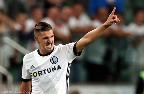 Liga Mistrz W Z Kim Legia Zagra W Ii Rundzie Kwalifikacji Do Ligi