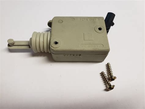 Ford Escape Mazda Tribute Rear Liftgate Lock Latch Actuator