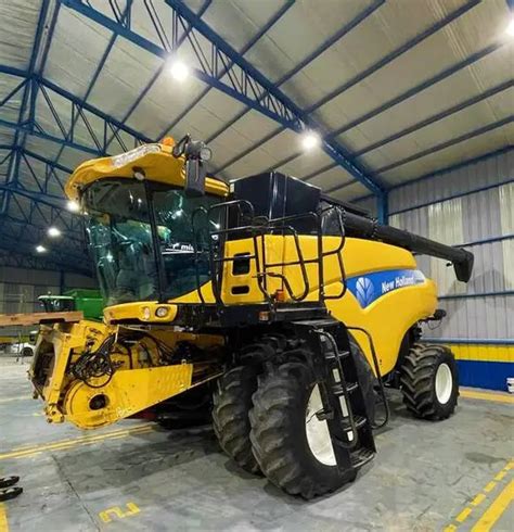 Cosechadora New Holland Cr 9060 Agrofy