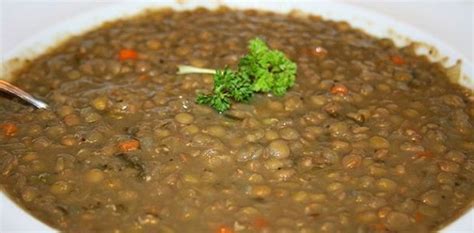 Yeşil mercimek yemeği tarifi Yeşil mercimek yemeği nasıl yapılır