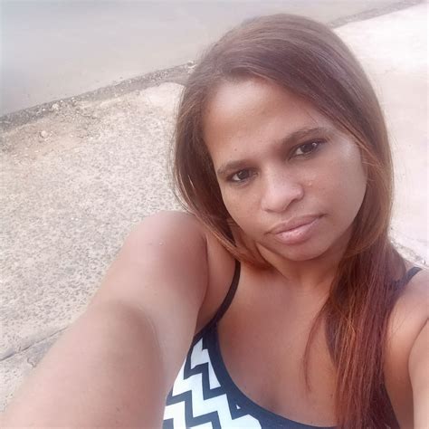 Mulher é morta tiros na cabeça em Campo Grande e suspeita é de