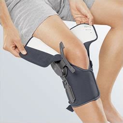 Medi Pt Control Knee Brace With Patellar Tracking Control With