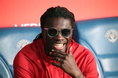 Parçala Galatasaray on Twitter Maç öncesi Gomis in keyfi yerinde