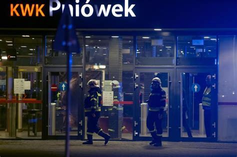 Akcja pożarowa w kopalni Pniówek Wycofano siedmiu górników Śląsk