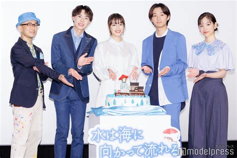 画像7 34 広瀬すずサプライズ祝福に歓喜 25歳の抱負大人を感じた瞬間語る水は海に向かって流れる モデルプレス