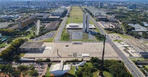 Lucio Costa Adaptou Ideia De Montesquieu Ao Criar A Pra A Dos Tr S