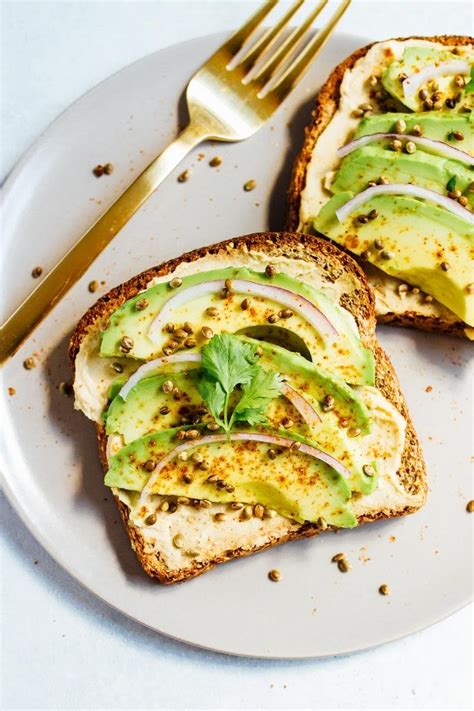 Pan Con Garbanzo Molido Y Aguacate De Kcal Receta F Cil En La App