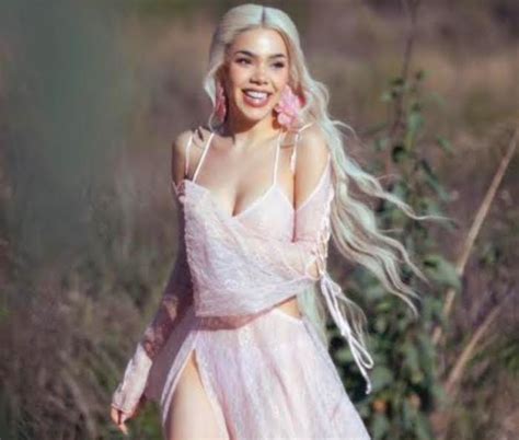 Kenia Os confirma su Pink Aura Tour en México Fechas boletos y todo