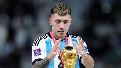 Martinez Returns To Man Utd After World Cup Glory