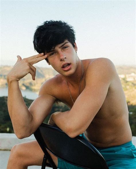 Pin De Cgiineer En Tik Tok En 2020 Fotos De Hombres Guapos