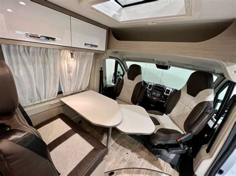 CAMPER PÖSSL 2 WIN PLUS gris Artense metal Catalunya Van