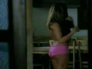 Naked Martha Acuña in El regreso del pelavacas
