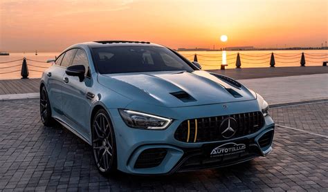 Video Cette Mercedes Amg Gt Coup Portes S De Ch Va Vous En