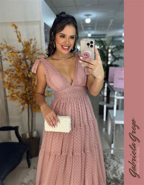 Vestido Longo Rose em Tule Poá Saia Três Marias e Laço no Ombro