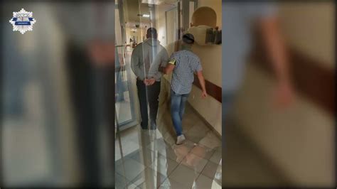 Policja Namierzy A I Zlikwidowa A Trzy Du E Plantacje Marihuany Na