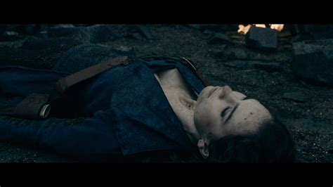 Lily James Nuda Anni In Ppz Pride And Prejudice And Zombies