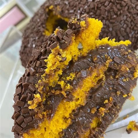 confeitaria minha paixaoo instagram on Pinno Qual desses bolos você